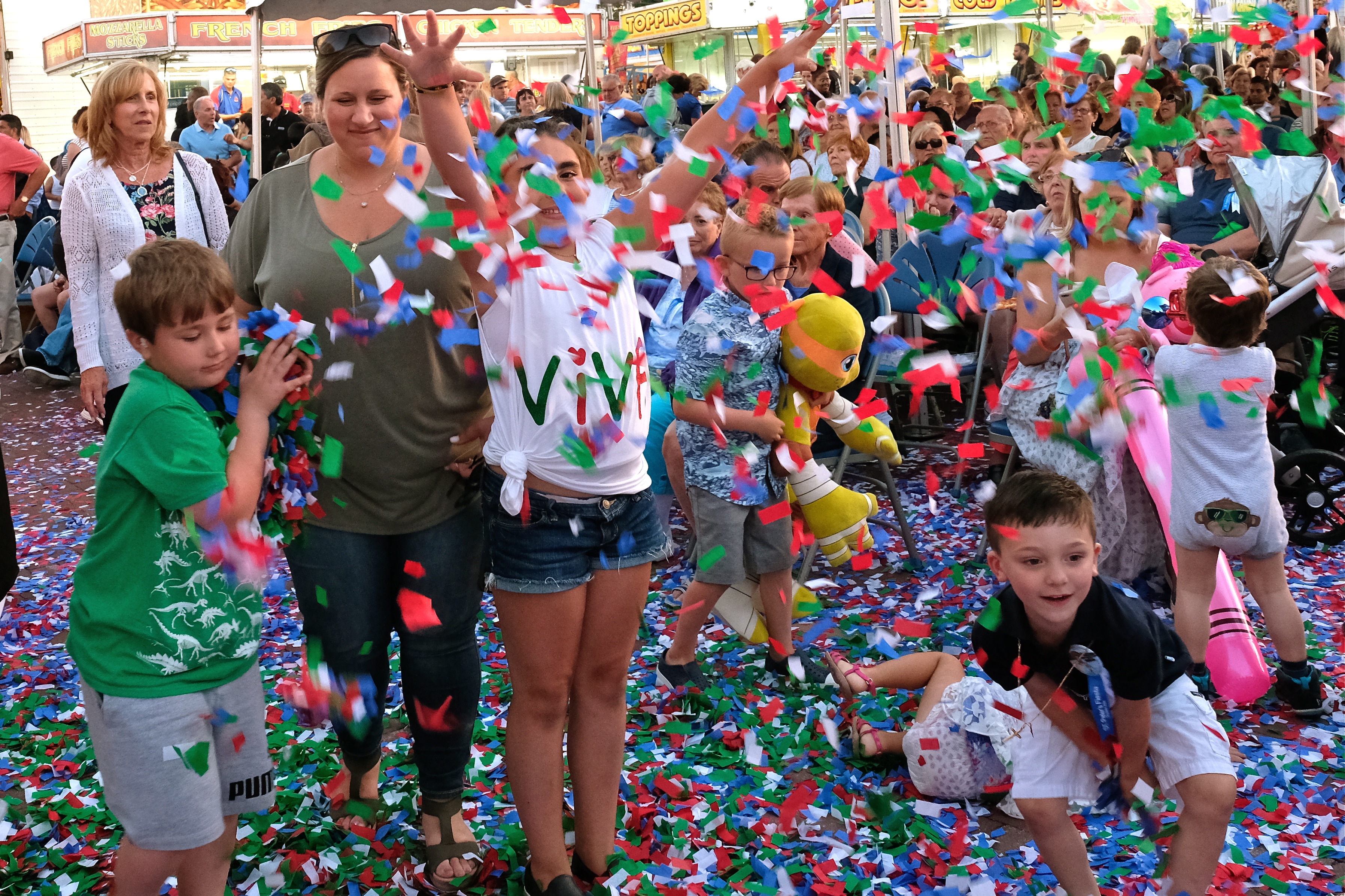 Confetti Kids Saint Peter’s Fiesta 2019 copyright Kim Smith – 25 | Kim ...