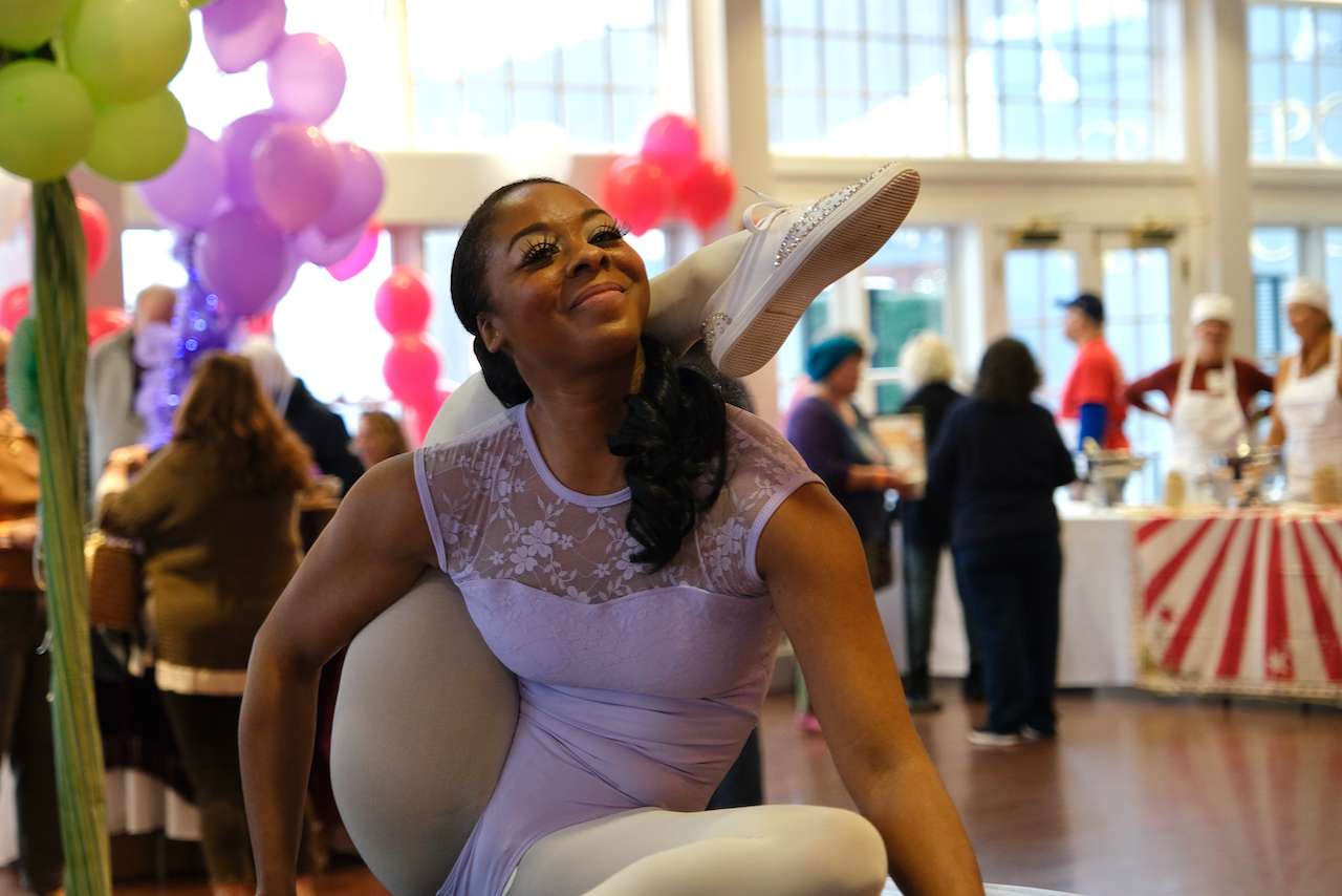 Empty Bowl Circus copyright Kim Smith – 15 of 44 | Kim Smith Films